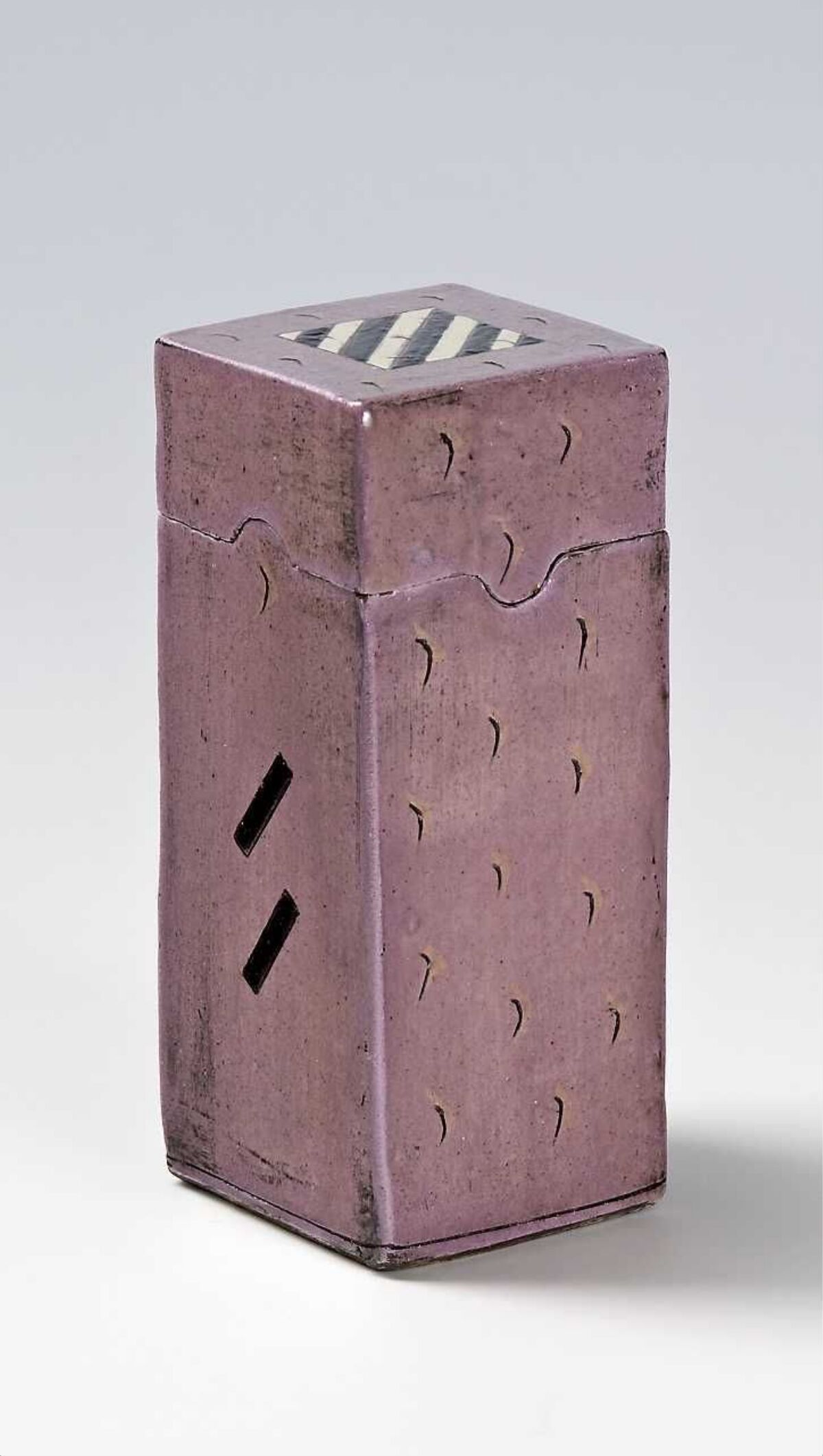 Ingrid Mortensen, Box – Nasjonalmuseet – Collection