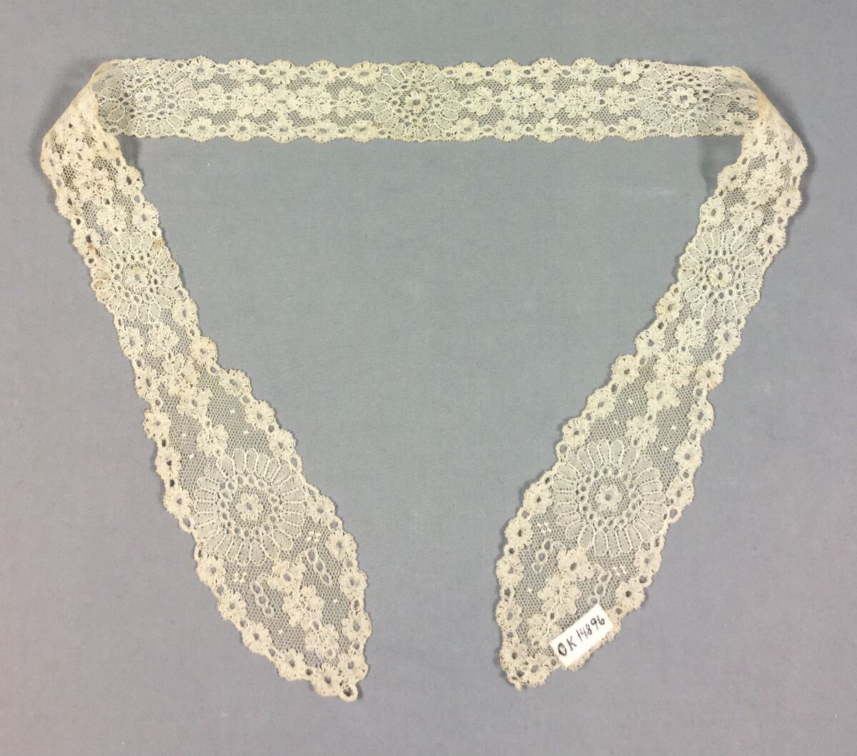 Uidentifisert, Knipling – Nasjonalmuseet – Samlingen