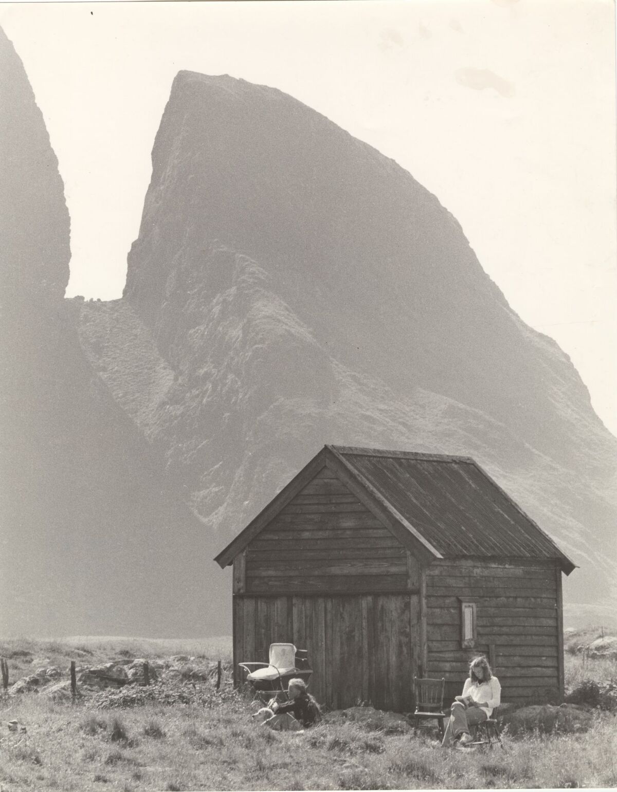 Ukjent, Håkon Andreas Christie, Peter Krag Helland Hansen, Kinn kirke ...