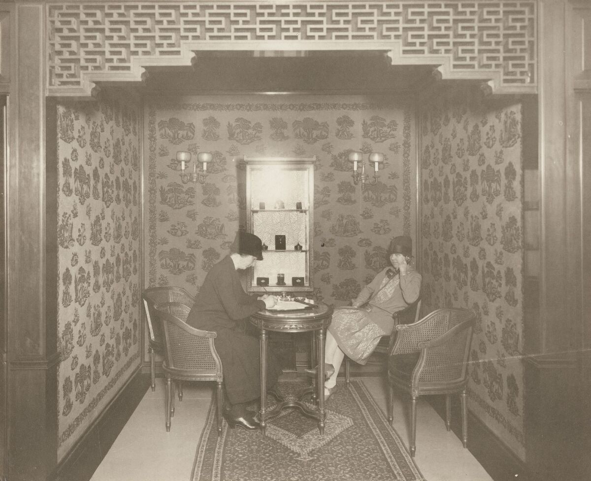 Ingemundur Eyjolfsson, Juveler David-Andersens butikk – Nasjonalmuseet ...