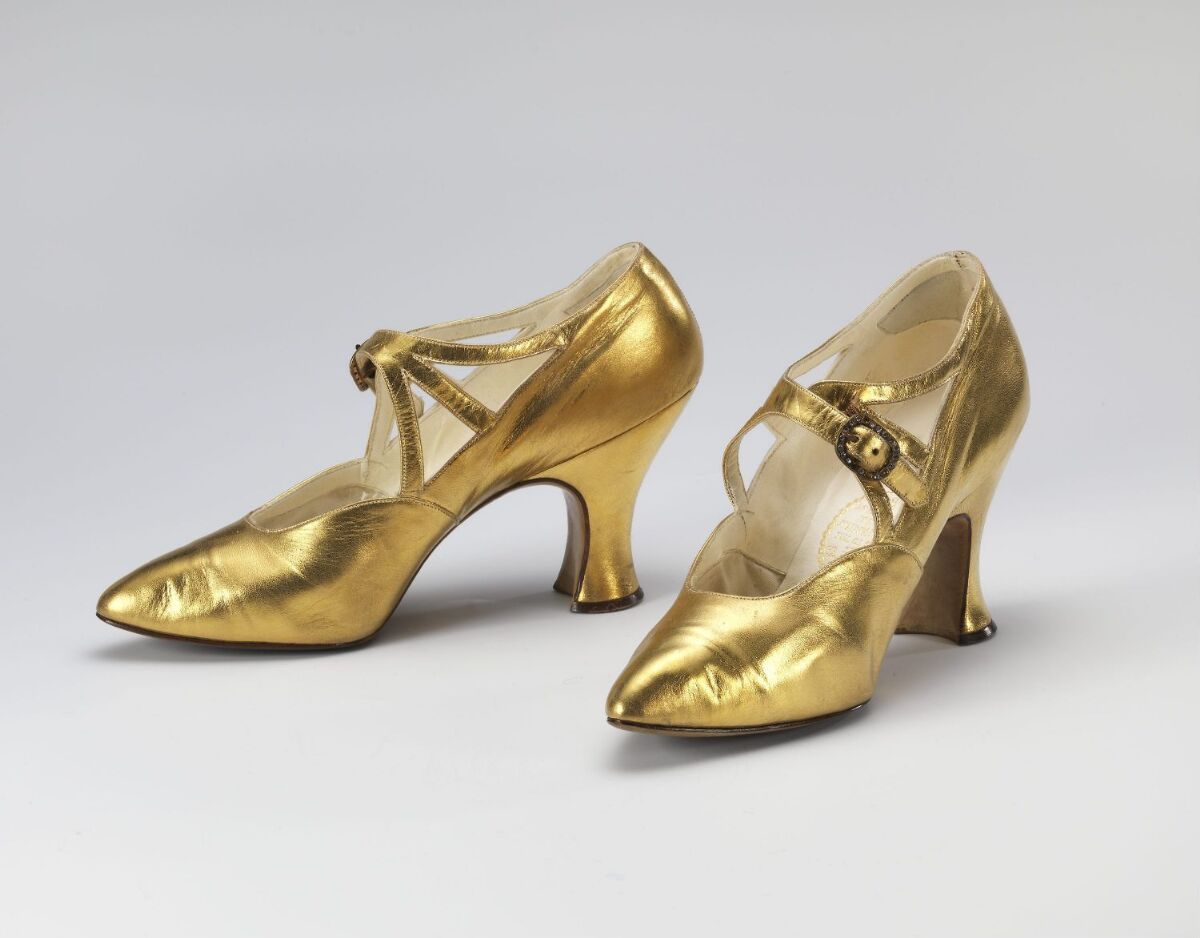 Hook Knowles & Co. Ld., Sko – Nasjonalmuseet – Samlingen