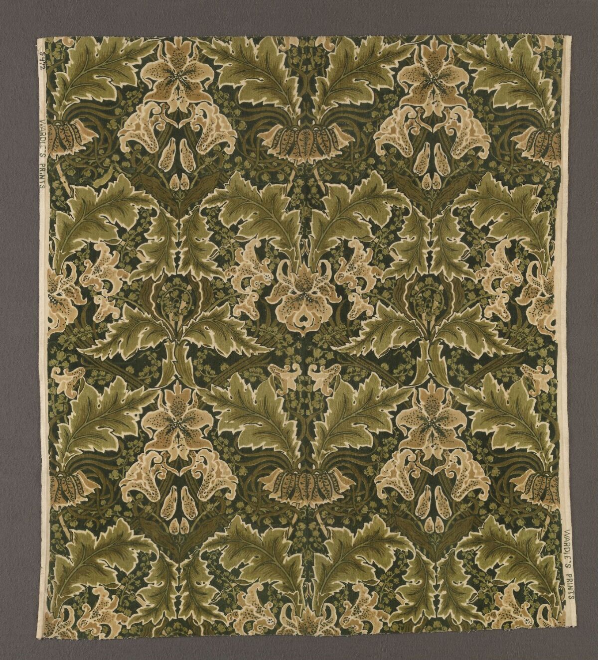 Thomas Wardle, Crown Imperial – Nasjonalmuseet – Samlingen
