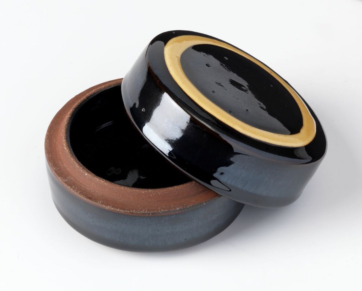 Anne Marie Backer Mohr, Bonbonnière – Nasjonalmuseet – Samlingen