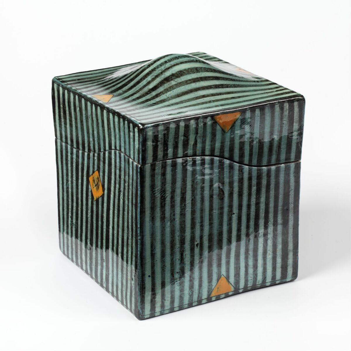 Ingrid Mortensen, Boks – Nasjonalmuseet – Samlingen