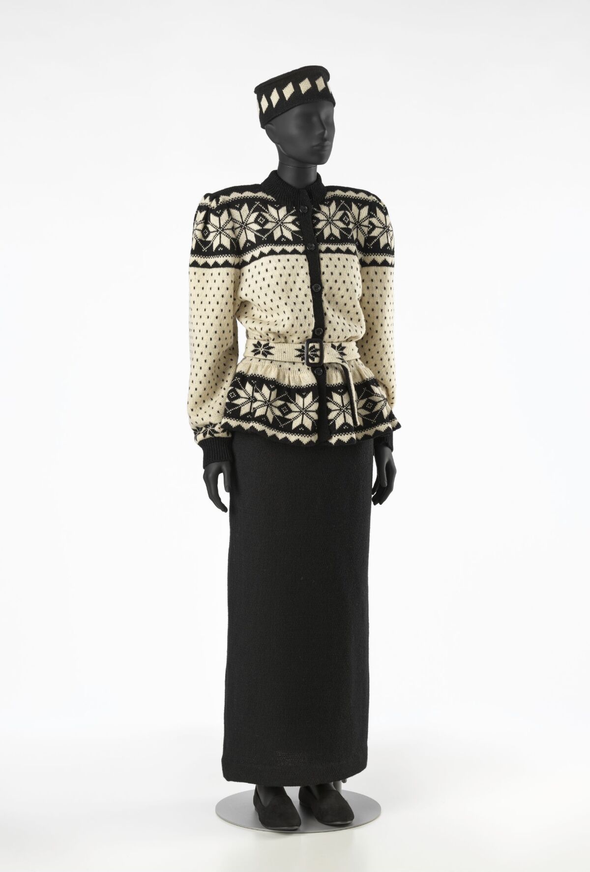 Ellinor Flor, Selbu Husflid AS, Drakt – Nasjonalmuseet – Collection